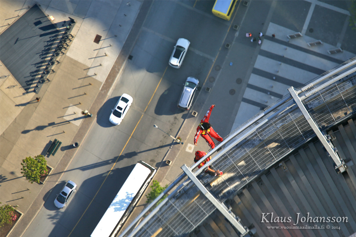 Touristy Toronto - SkyscraperPage Forum