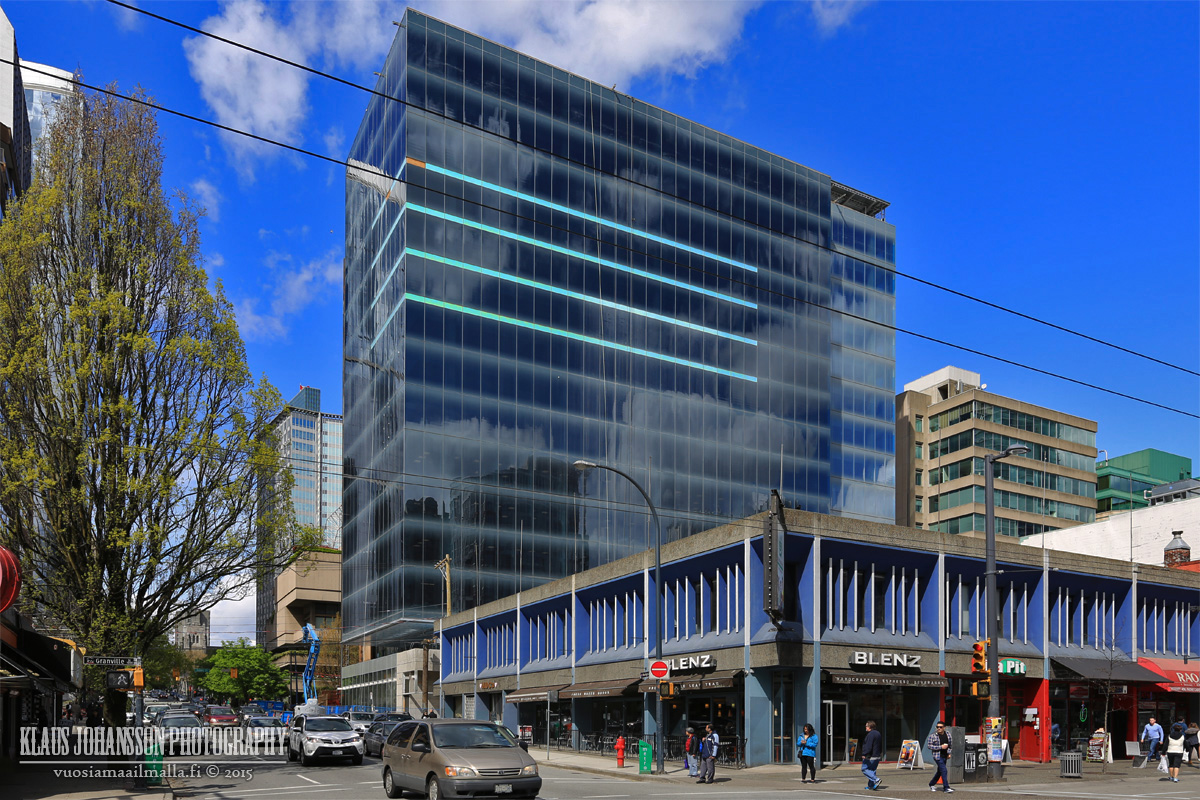 980 Howe | 61M | 16 Flr | Completed - Page 20 - SkyscraperPage Forum